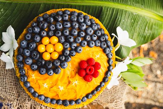 Dr Aris Sunfired Mango Berry Paradise Pie • My Boozy Kitchen